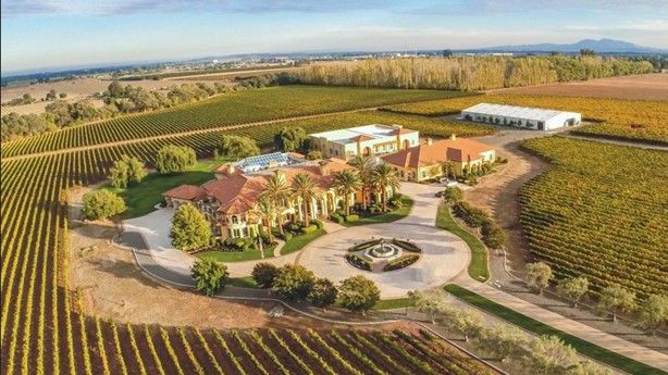 Bally Keal Estate Winery Tour